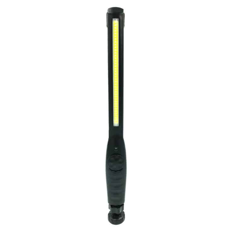 LED Werkstatt Handlampe mit aufladbarem Akku und Magnet - AgrarLED.de